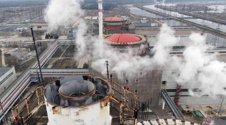 Putin Plots Strike on Europe’s Biggest Nuclear Plant